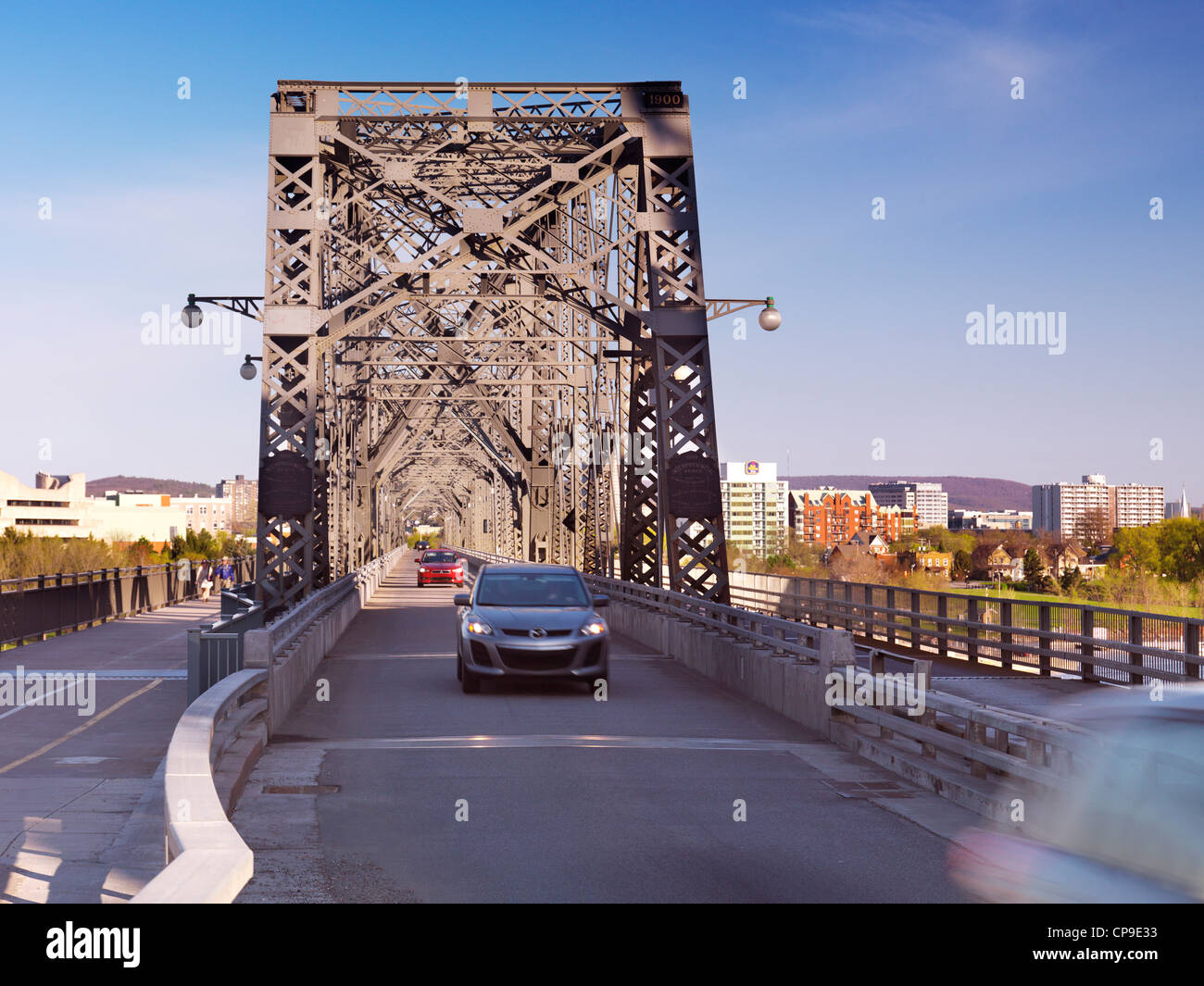 Cars crossing bridge hi-res stock photography and images - Alamy