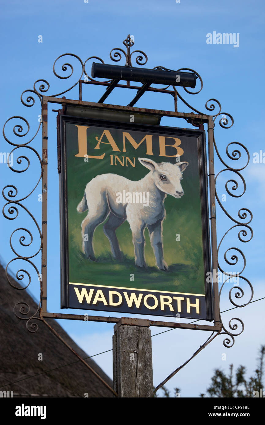 The Lamb Public House at Urchfont Village Stock Photo - Alamy