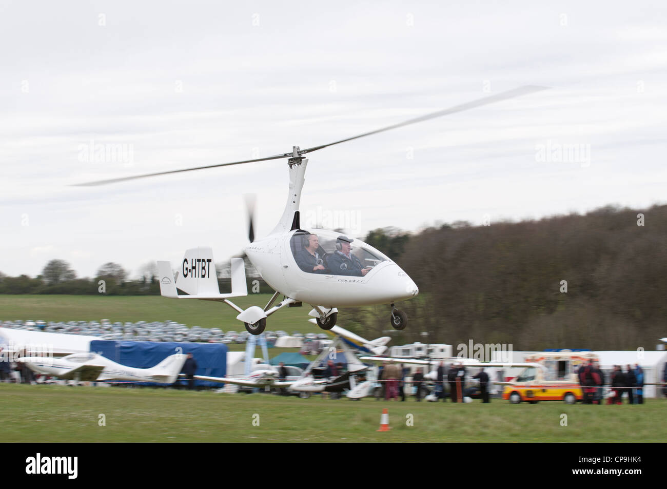 Rotorsport Calidus Gyrocopter Registration G-HTBT flying at Popham ...