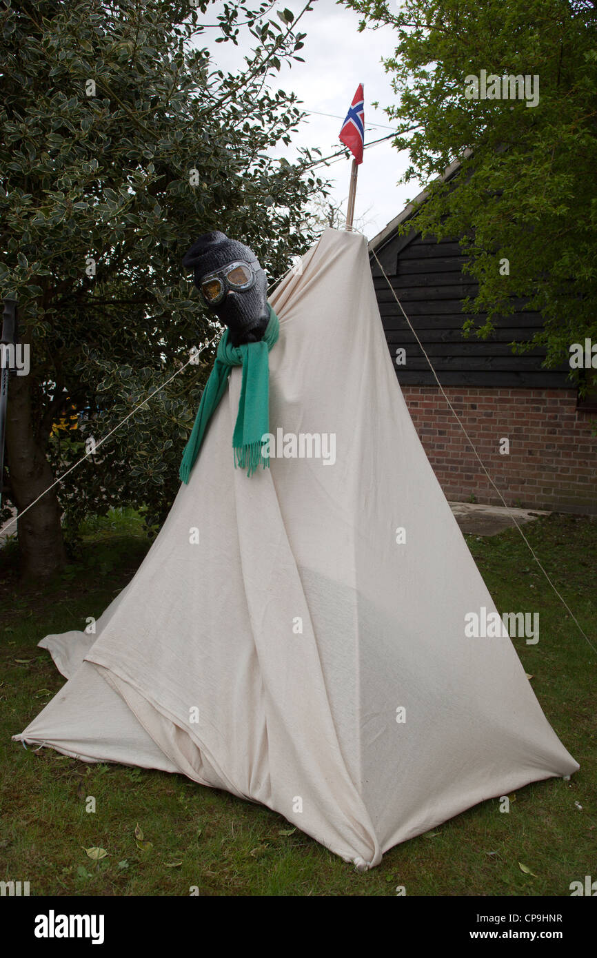 Chef scarecrow hi-res stock photography and images - Alamy