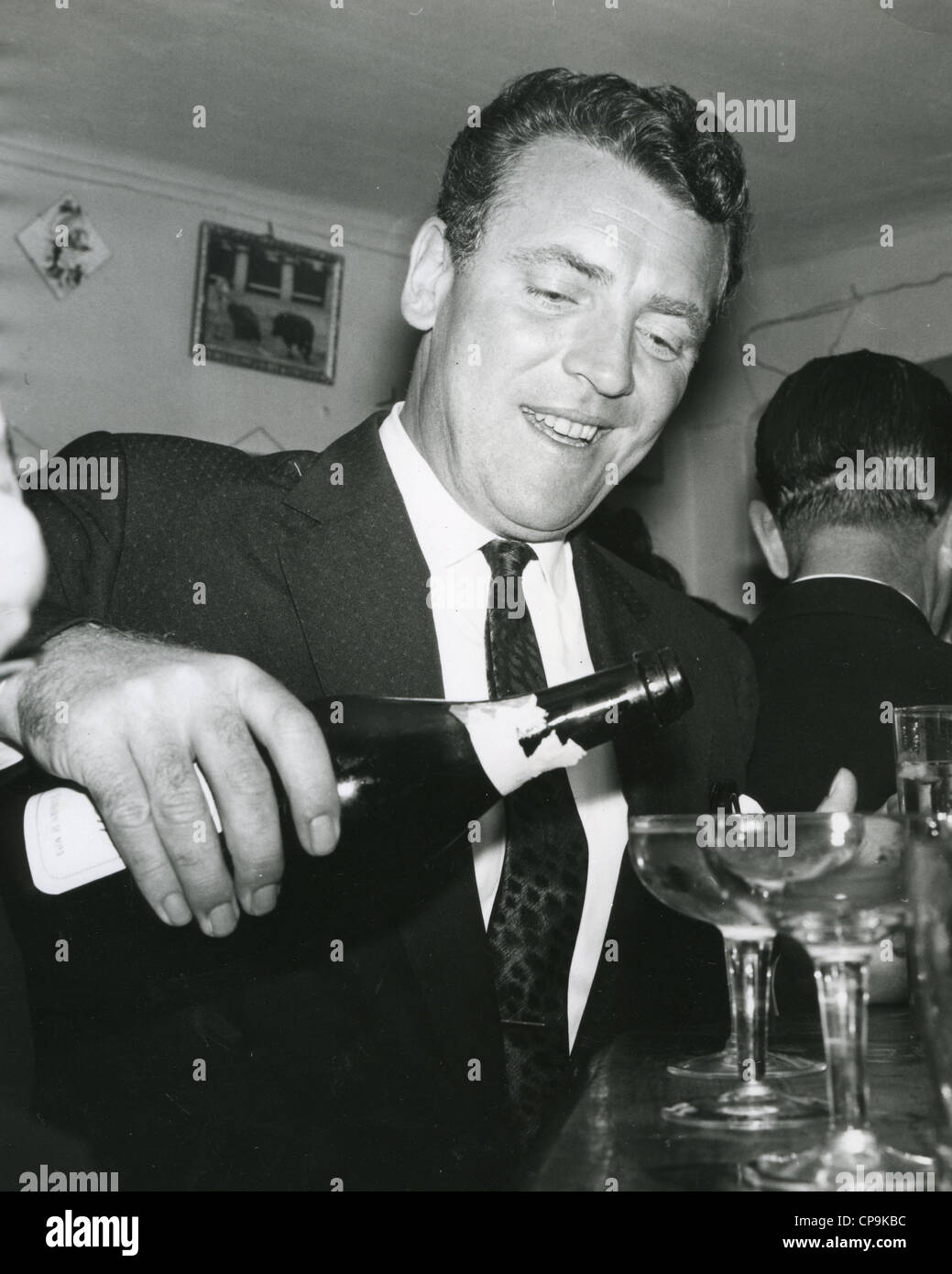 Eamonn Andrews's Instagram, Twitter & Facebook on IDCrawl
