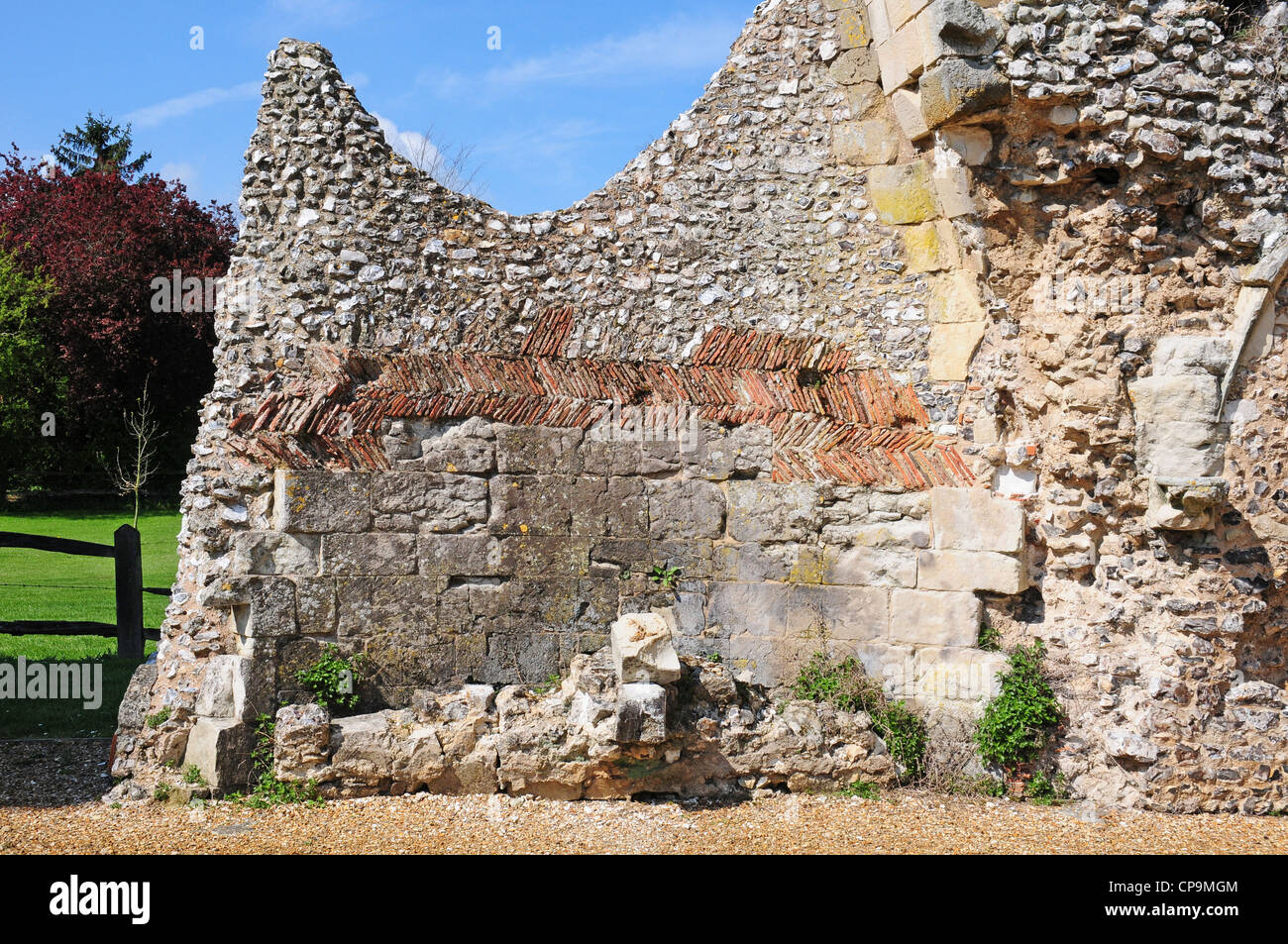 Ruin ruins fireplace hi-res stock photography and images - Alamy
