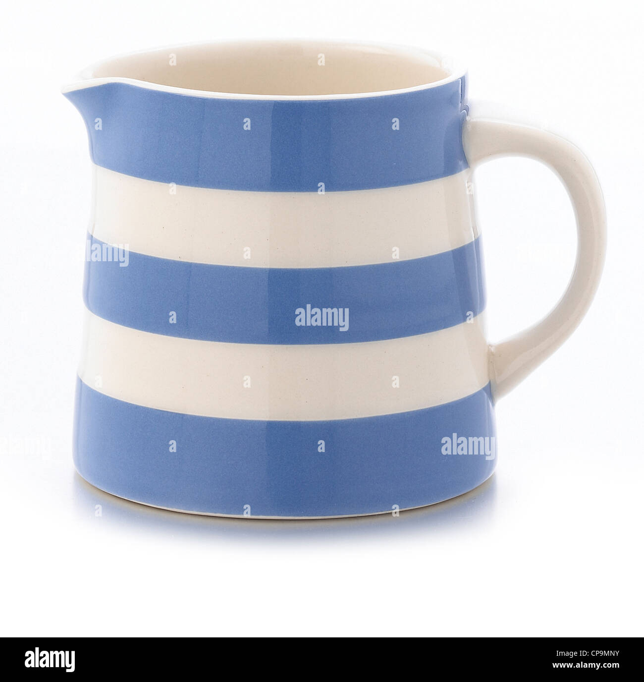 Cream jug hi-res stock photography and images - Alamy