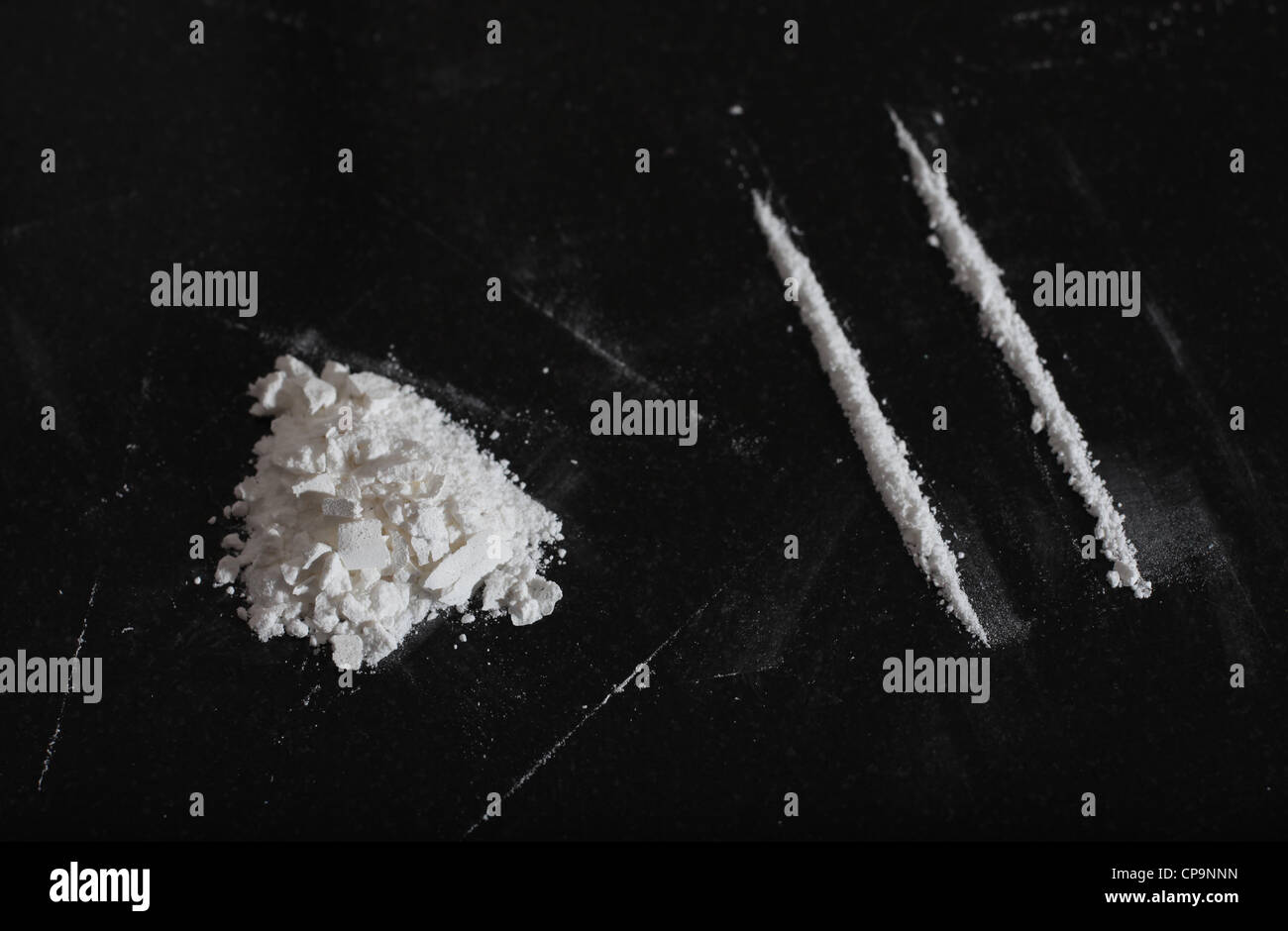 Cocaine use hi-res stock photography and images - Alamy