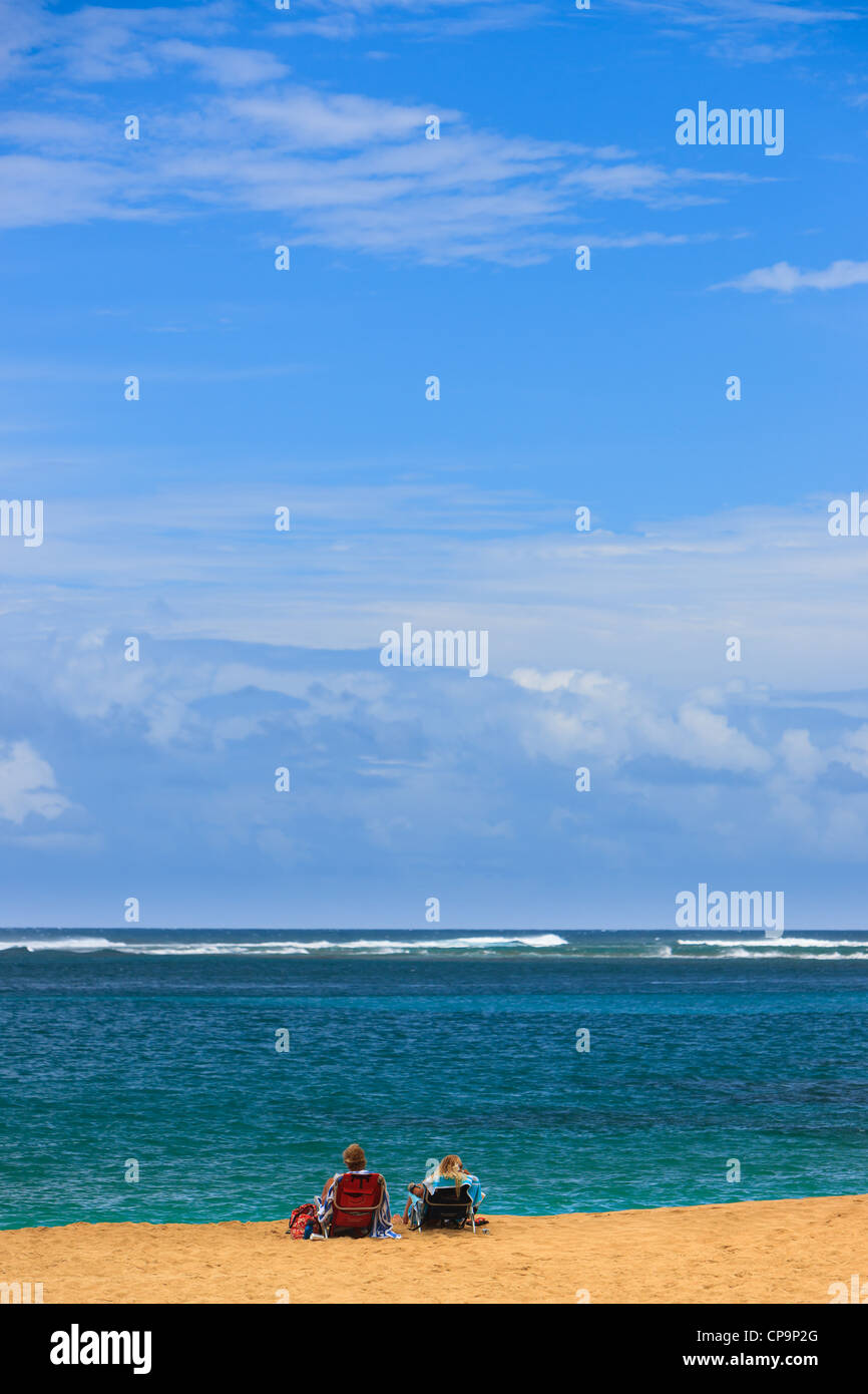 Tourists enjoying ocean view hi-res stock photography and images - Alamy
