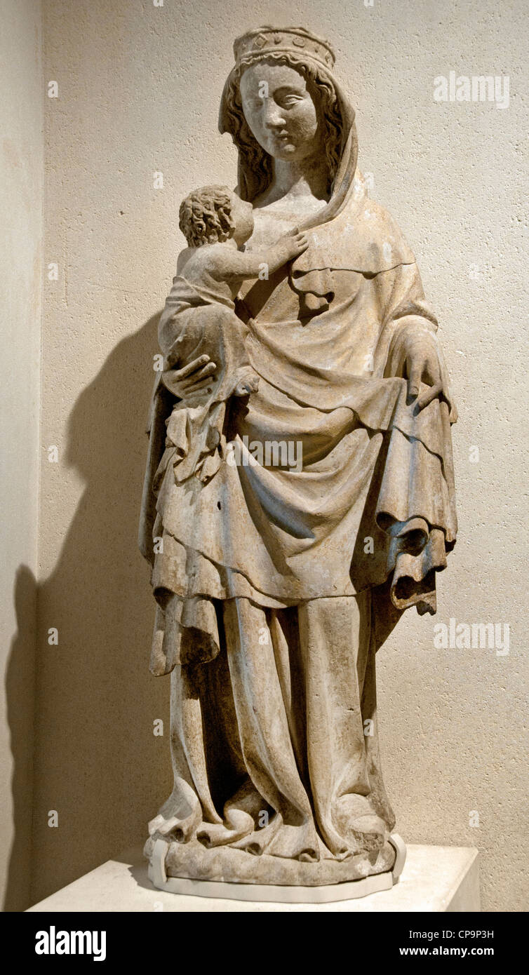Statue Mary France High Resolution Stock Photography and Images - Alamy