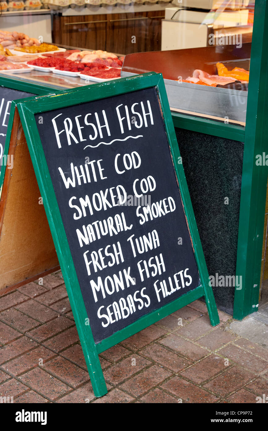 Fishmonger Shop High Resolution Stock Photography and Images - Alamy