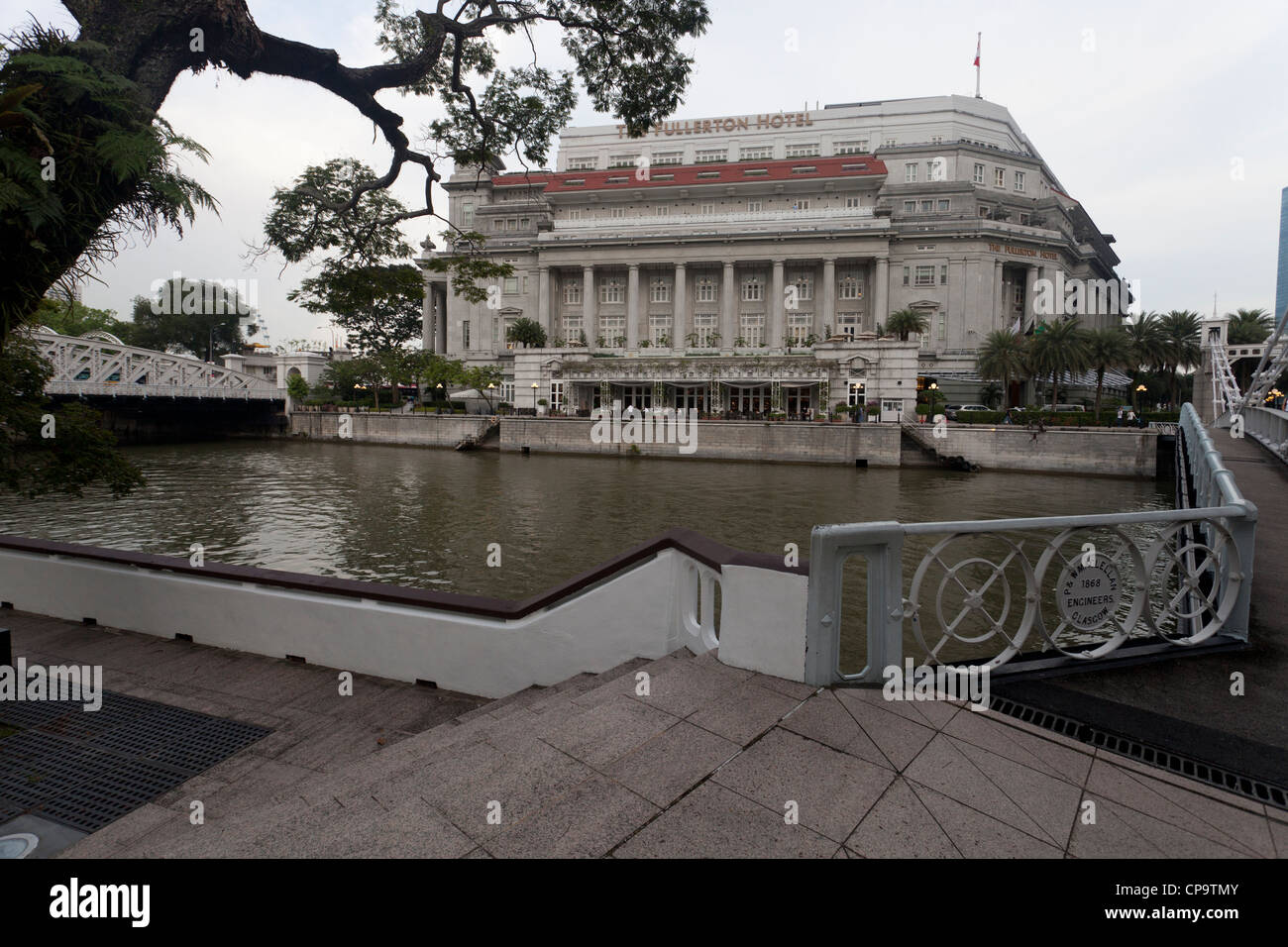 The Fullerton Hotel Stock Photo - Alamy