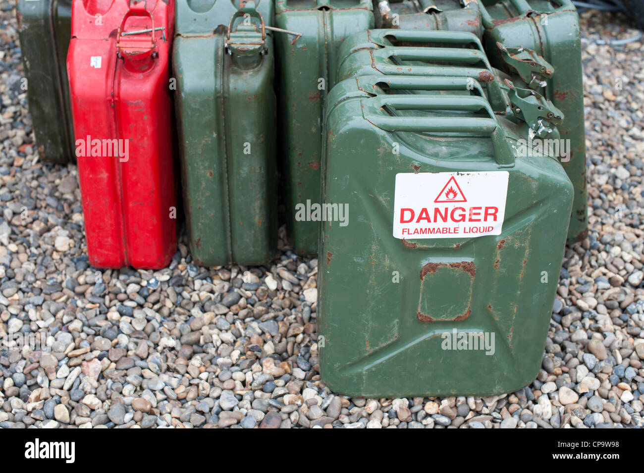 Jerry cans hi-res stock photography and images - Alamy