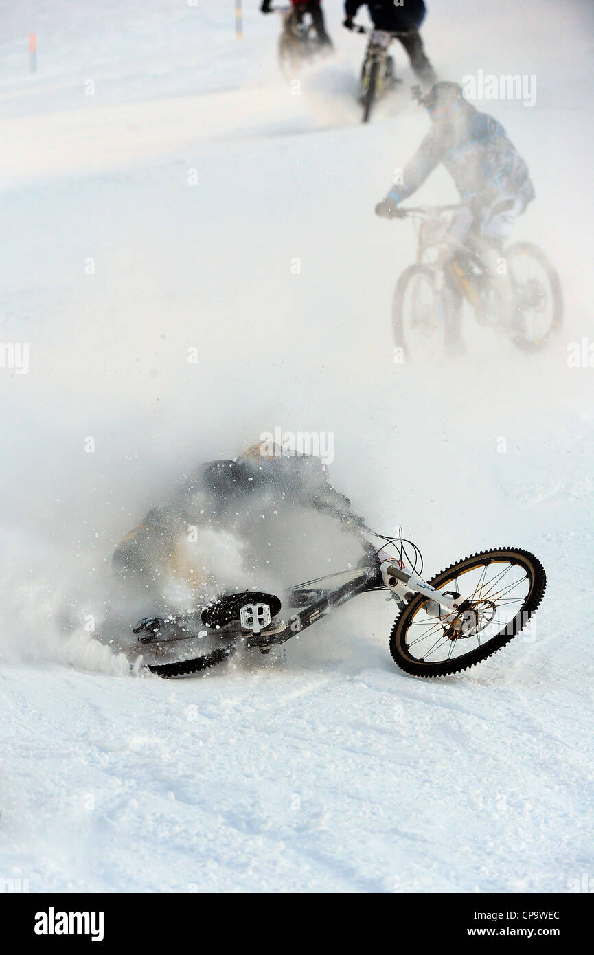 Mountain Bike Crash High Resolution Stock Photography and Images - Alamy
