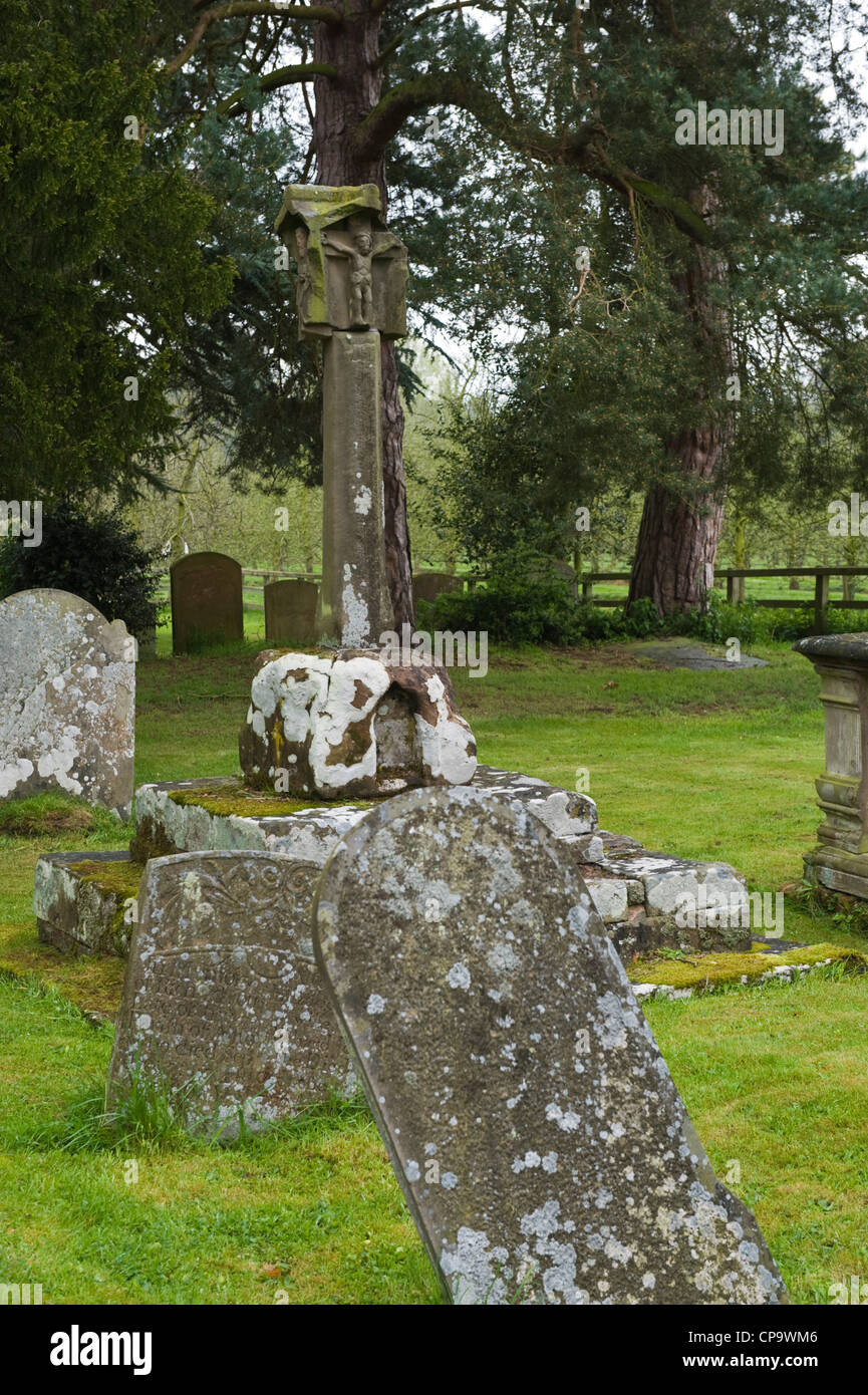 Stone preaching cross hi-res stock photography and images - Alamy