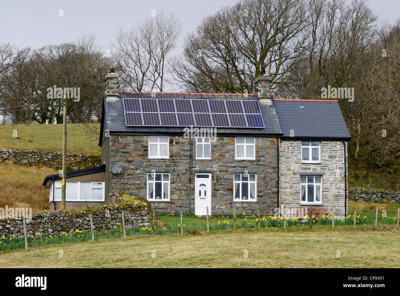 Farmhouse with solar panels hi-res stock photography and images - Alamy