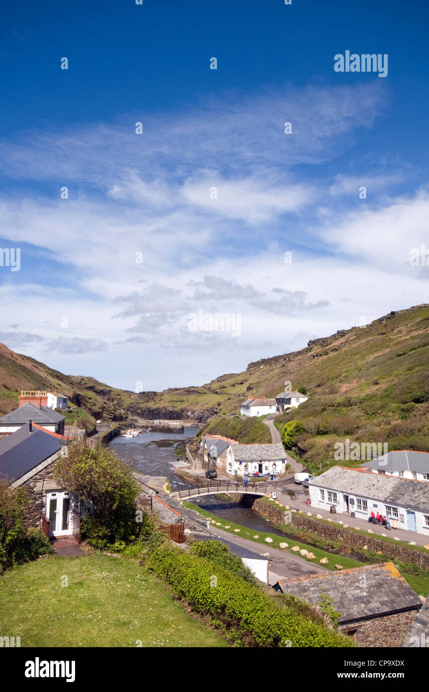 Boscastle harbour aerial hi-res stock photography and images - Alamy