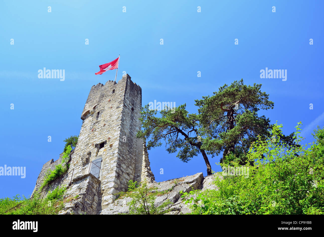 Signal tower hi-res stock photography and images - Alamy