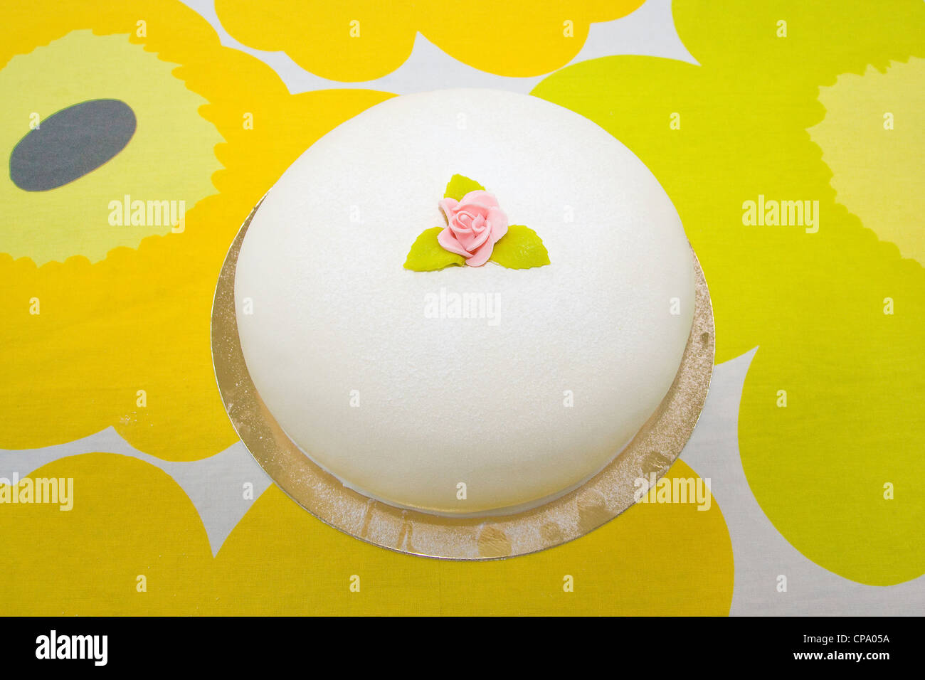 Princess cake hi-res stock photography and images - Alamy
