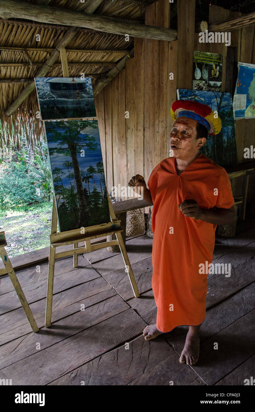 Secoya people Amazon basin Tierras Orientales Ecuador Stock Photo - Alamy
