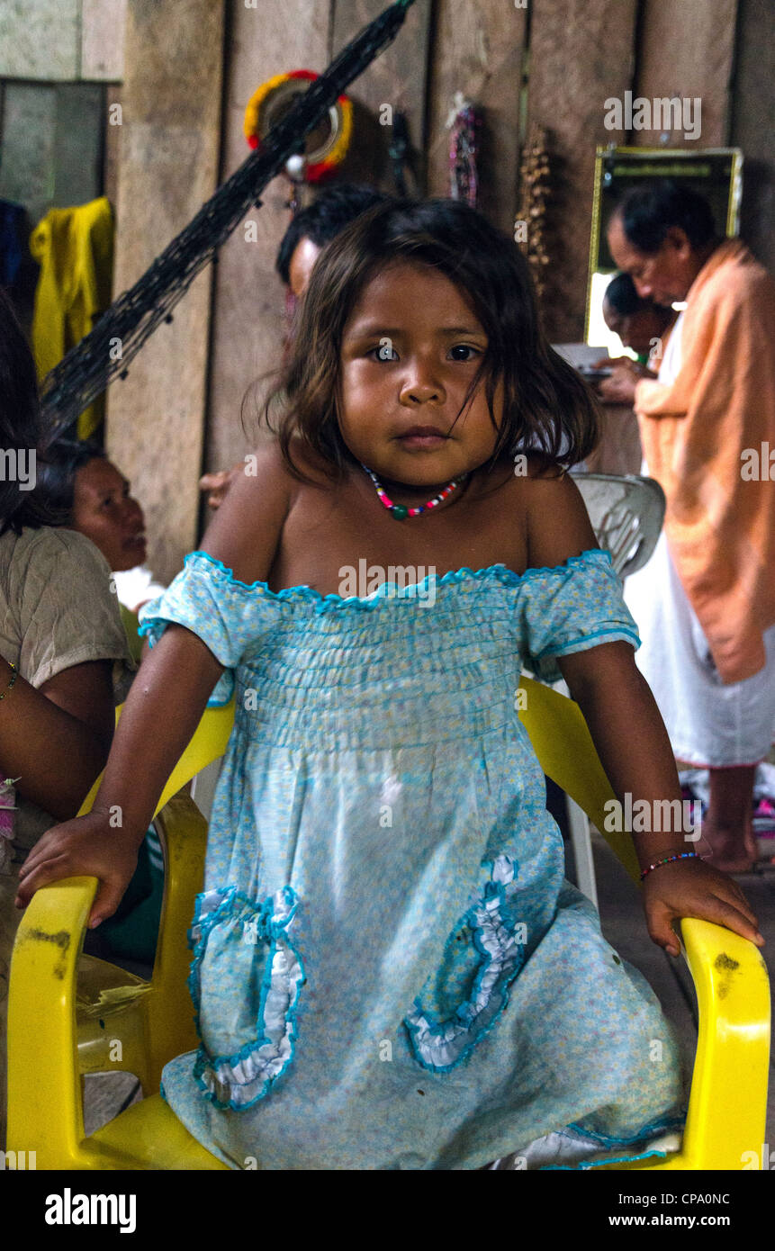 Secoya people amazon rainforest hi-res stock photography and images - Alamy