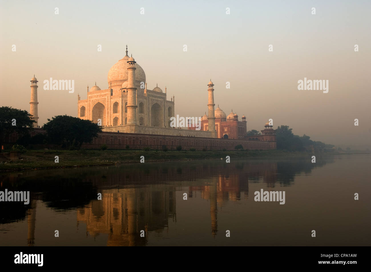 The Taj Mahal on the Yamuna River, Agra, Uttar Pradesh Stock Photo - Alamy