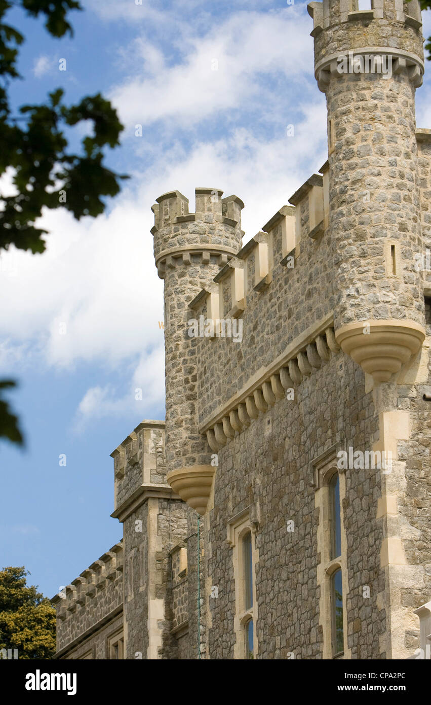 Castle community gardens hi-res stock photography and images - Alamy