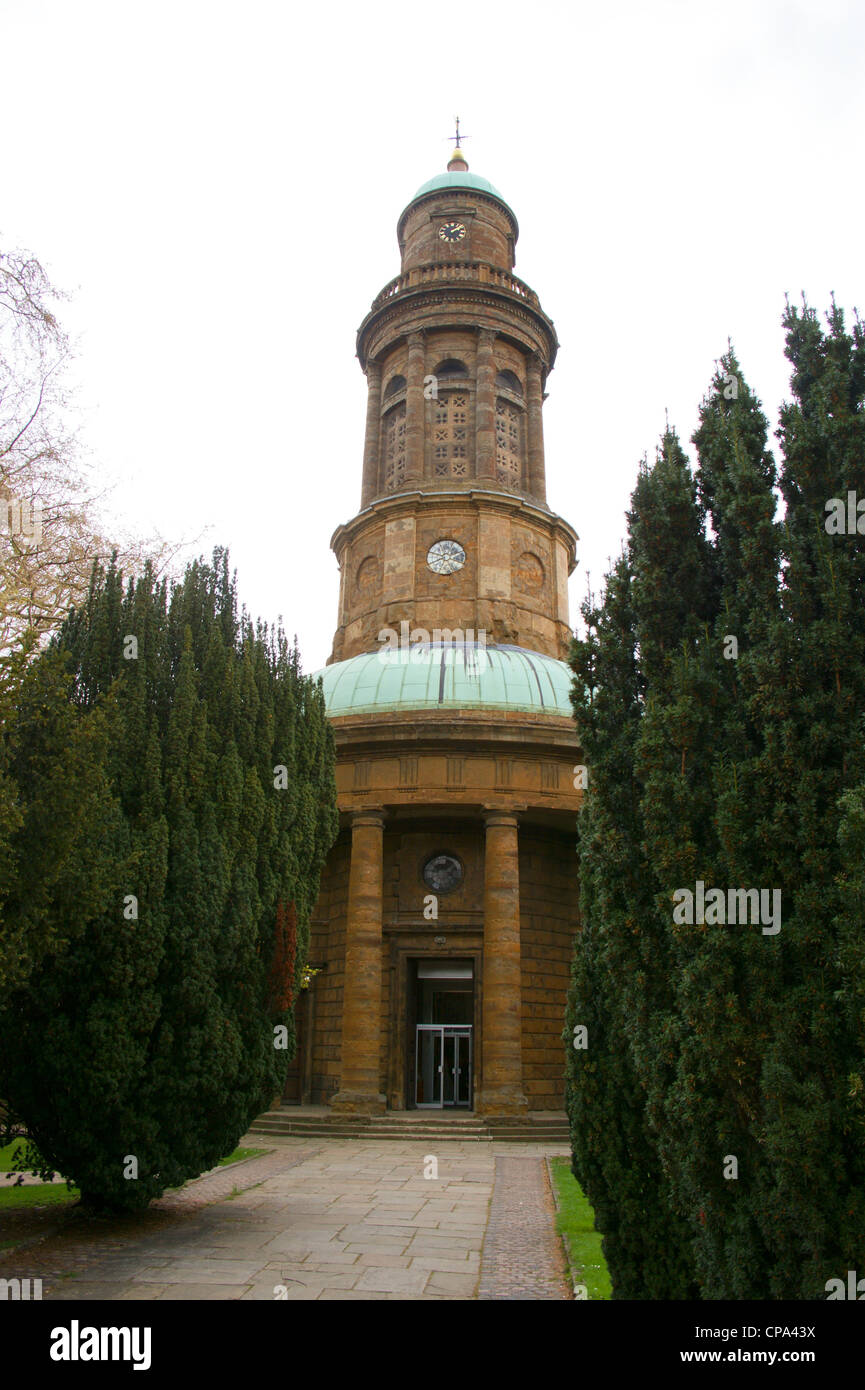 St. mary's church, banbury, oxfordshire hi-res stock photography and ...