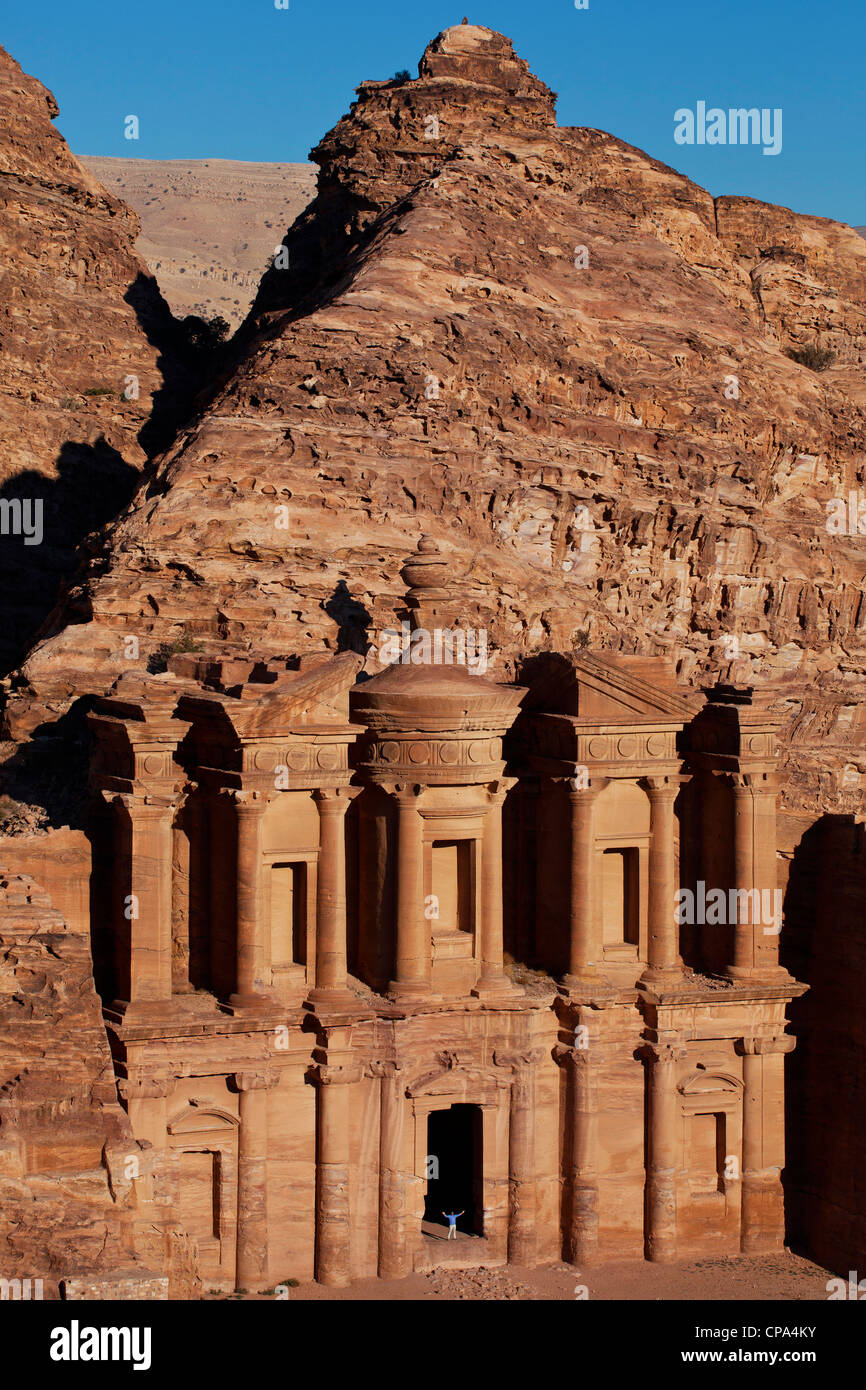 Al deir architecture hi-res stock photography and images - Alamy
