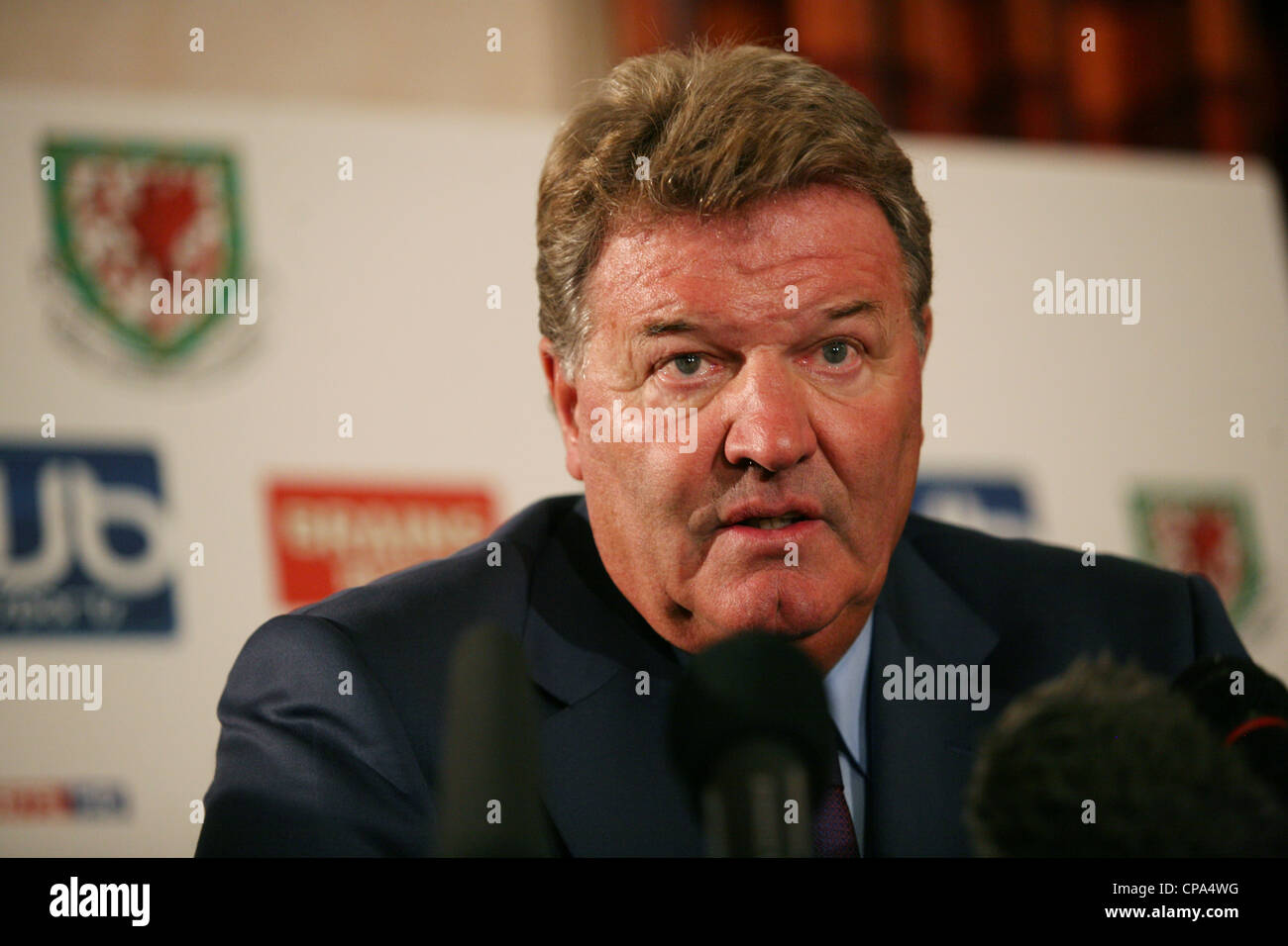 John toshack hi-res stock photography and images - Alamy