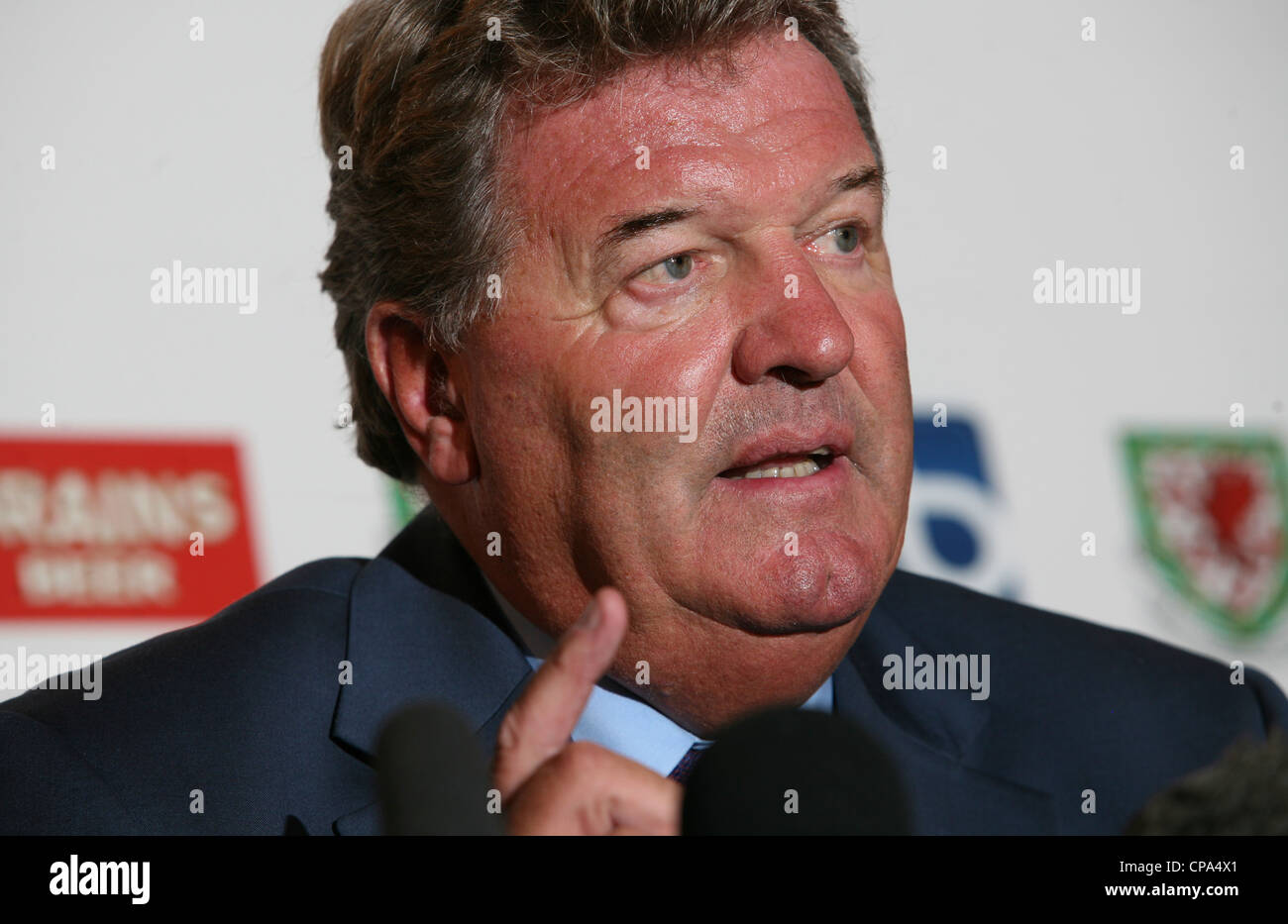 John toshack hi-res stock photography and images - Alamy