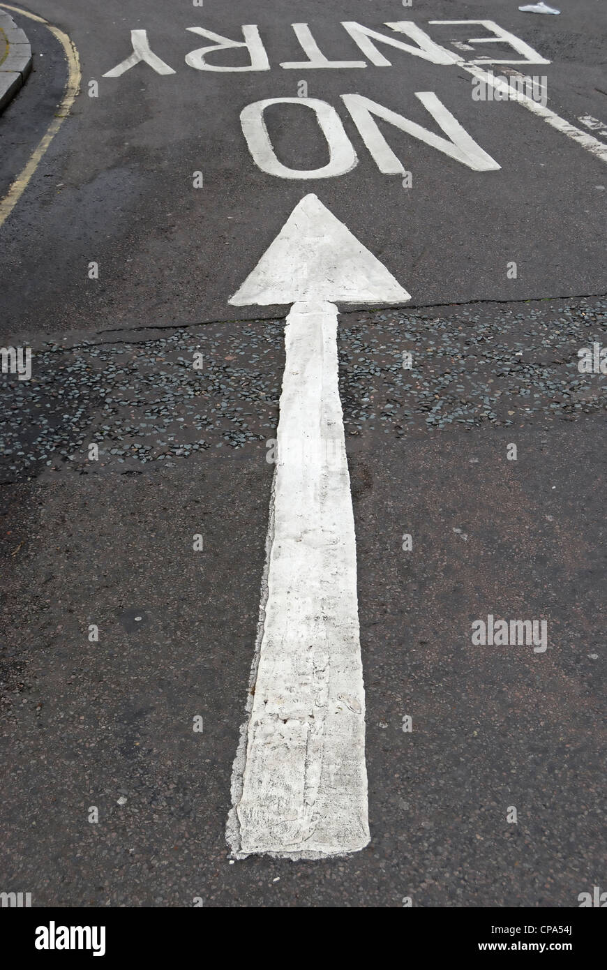 Opposite direction hi-res stock photography and images - Alamy
