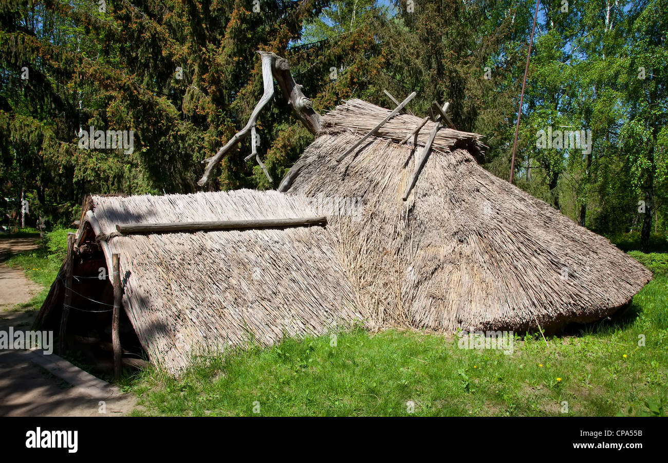 Ancient hut hi-res stock photography and images - Alamy