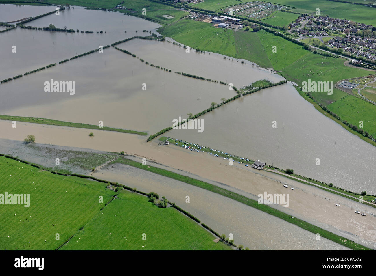 Flooding uk aerial hi-res stock photography and images - Alamy