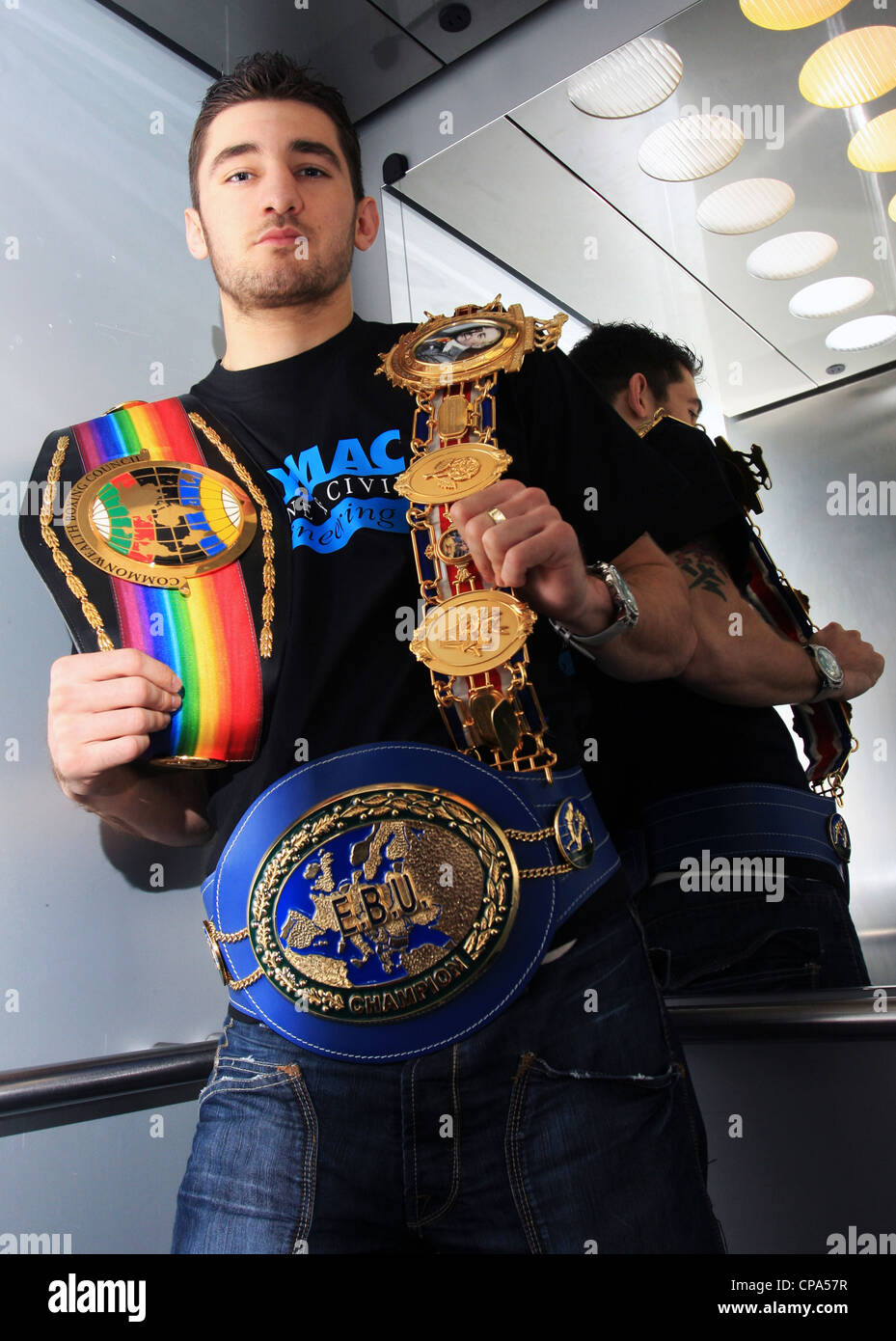 A british and commonwealth light heavyweight champion nathan cleverly ...