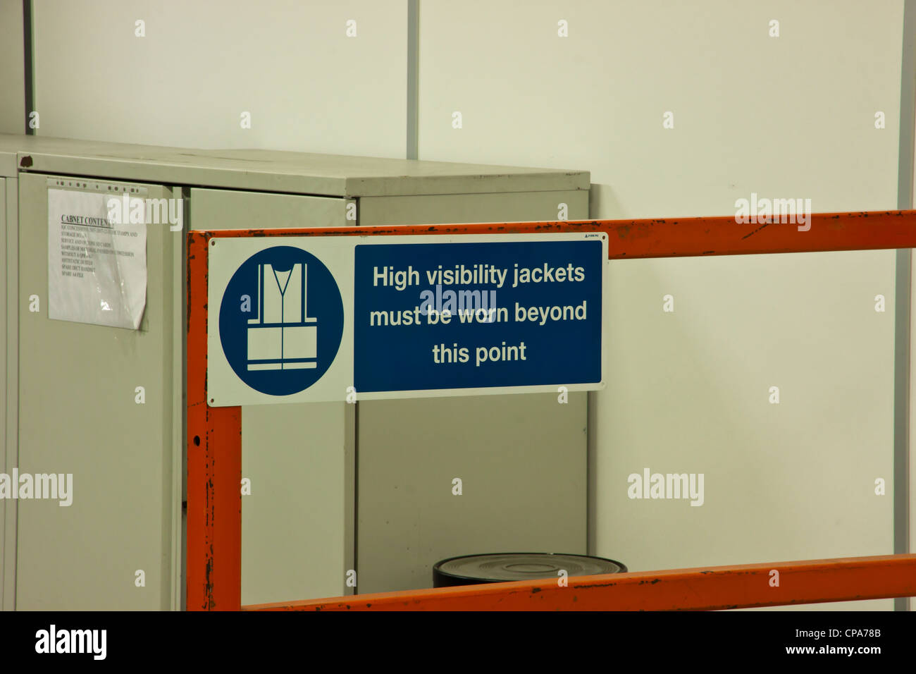 High visibility warning sign hi-res stock photography and images - Alamy