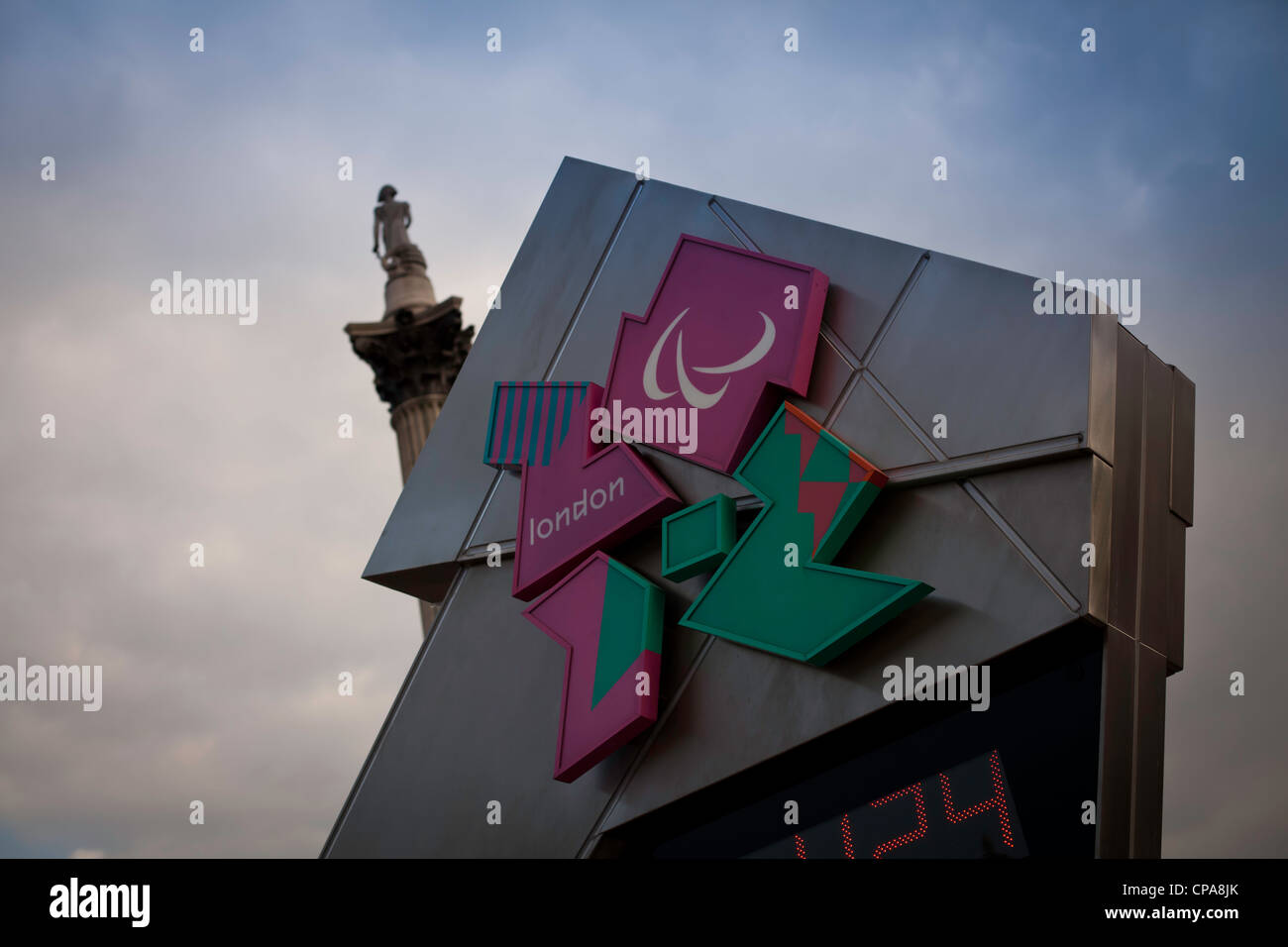 Olympic clock hi-res stock photography and images - Alamy