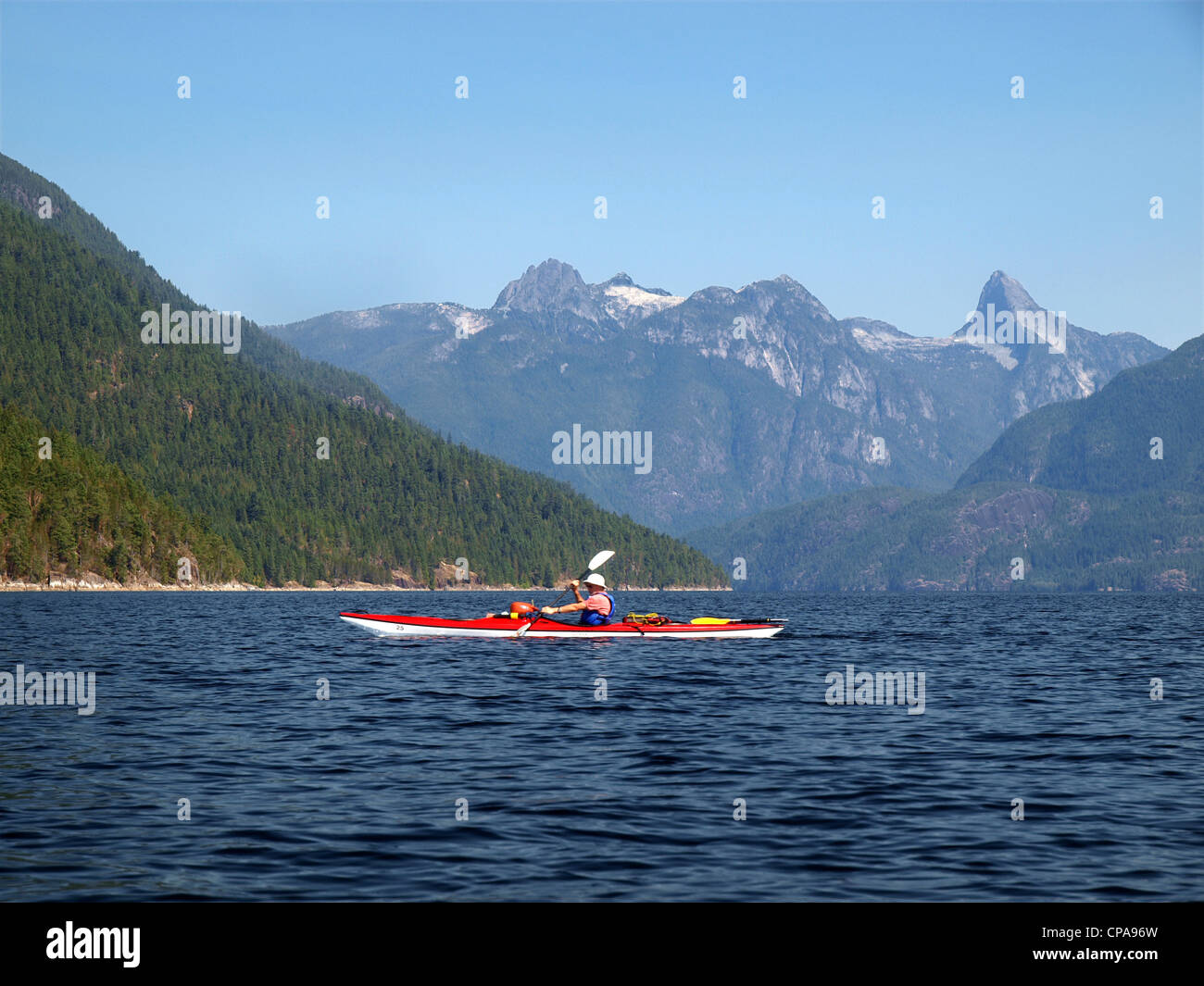 Kayaking canada hi-res stock photography and images - Alamy