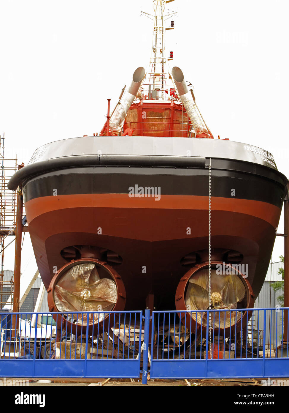 Tugboat propeller hi-res stock photography and images - Alamy