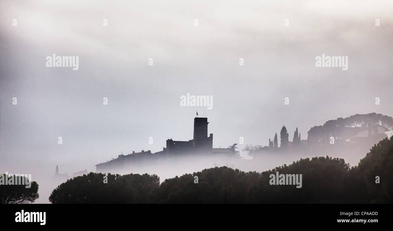Passignano castle at Lake Trasimeno, Umbria, Italy Stock Photo - Alamy
