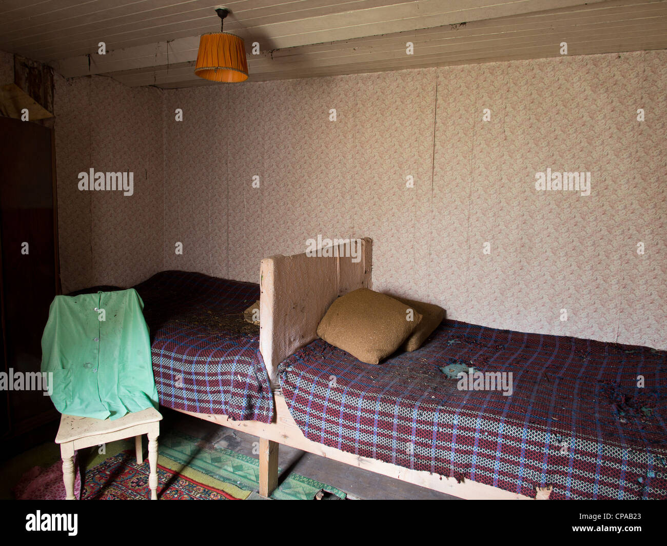 Box beds hi-res stock photography and images - Alamy