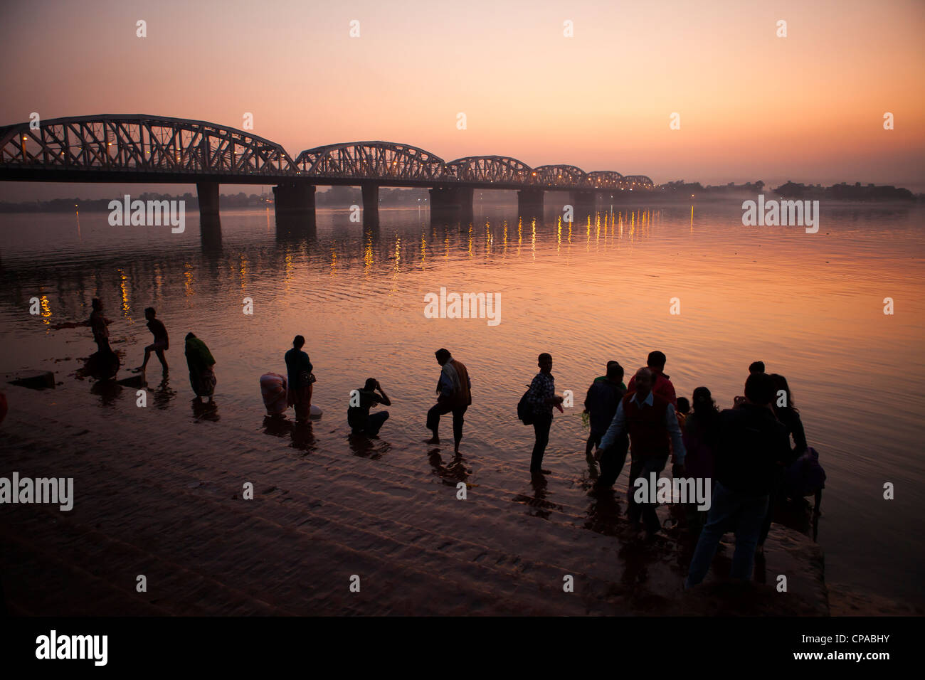 Landscape of Bally Bridge (Vivekananda Setu) on Hooghly river ...