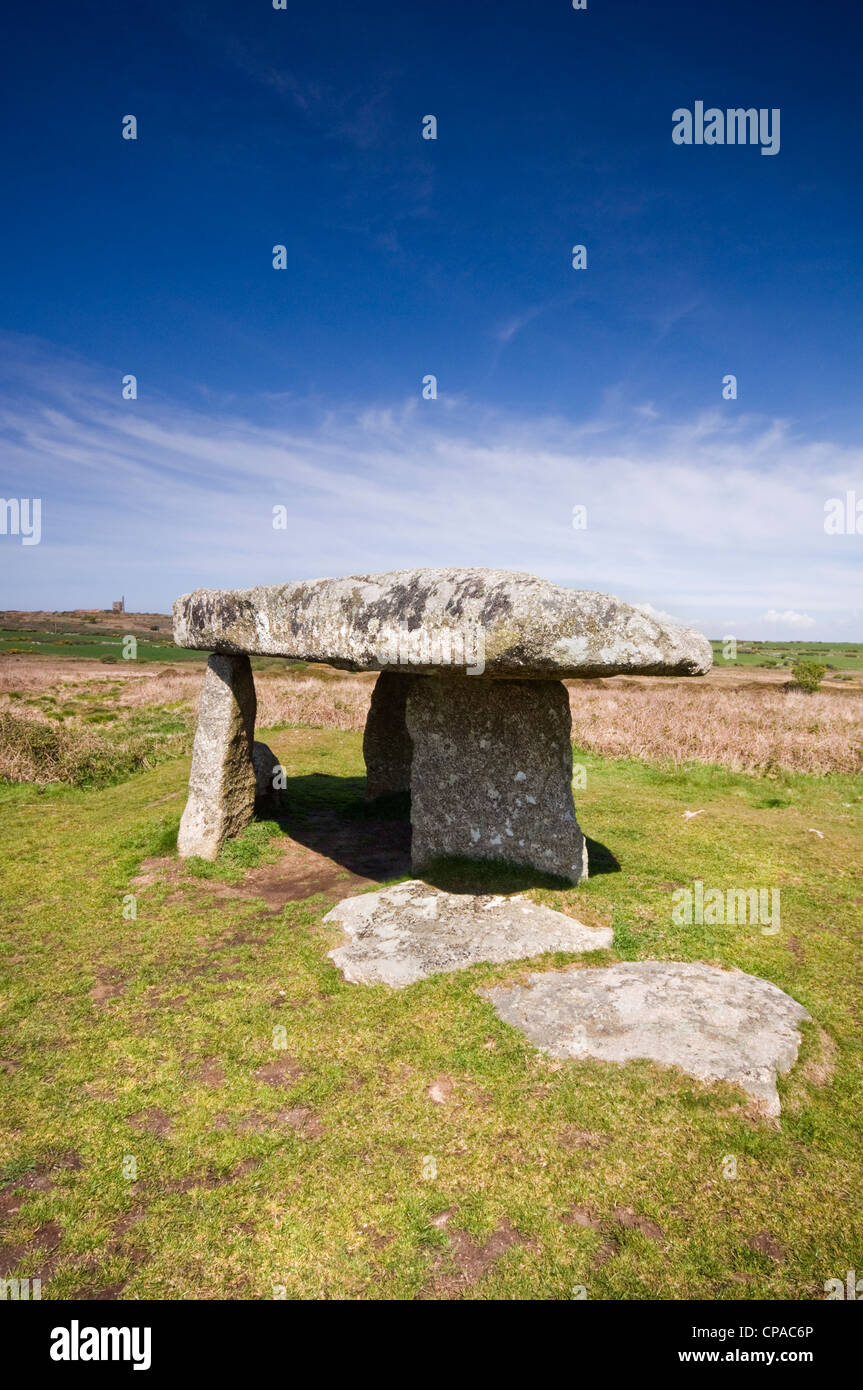 Lanyon Quoit in Cornwall, England, UK Stock Photo - Alamy