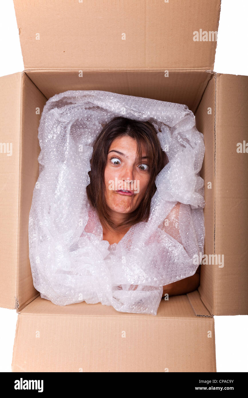 woman face inside a cardboard box smiling Stock Photo - Alamy