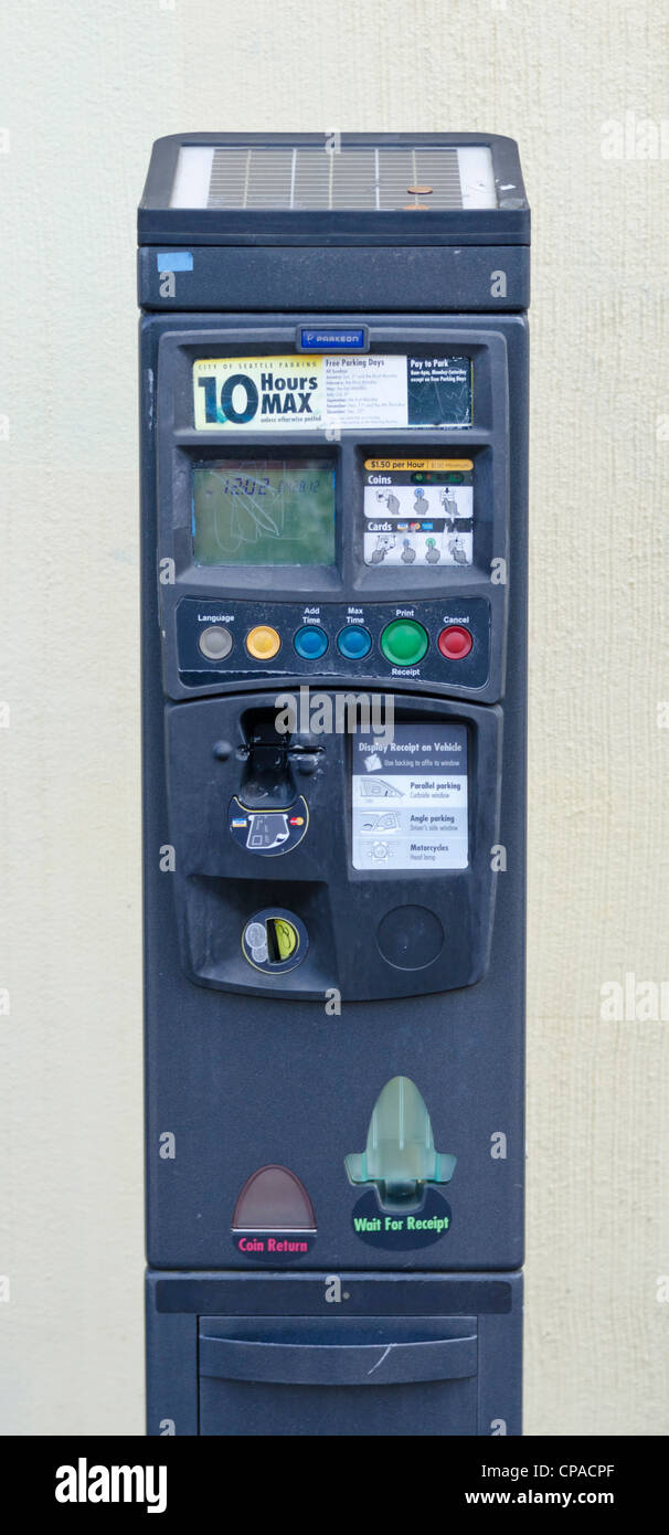 Solar powered parking meter hi-res stock photography and images - Alamy