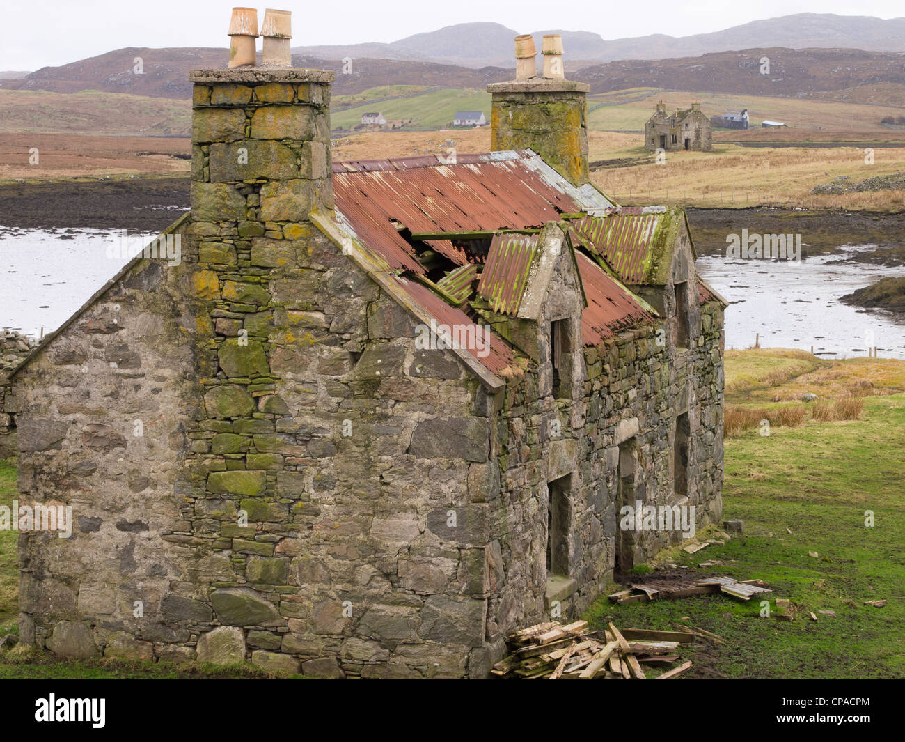 Abandoned croft house isle lewis hi-res stock photography and images ...