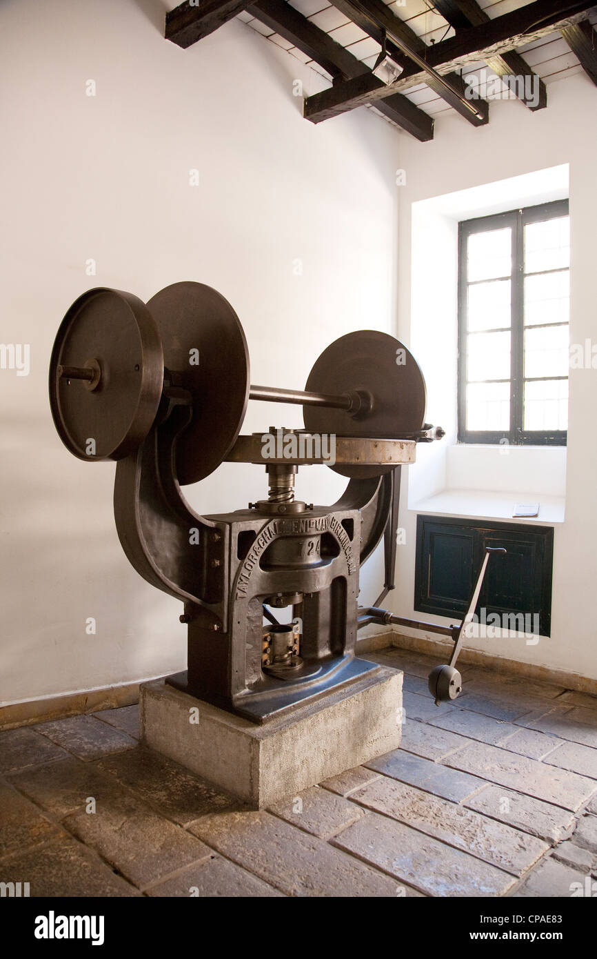 Victorian machine hi-res stock photography and images - Alamy