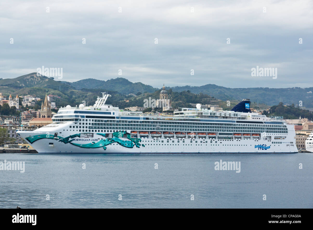 Norwegian Jade cruise ship Stock Photo - Alamy