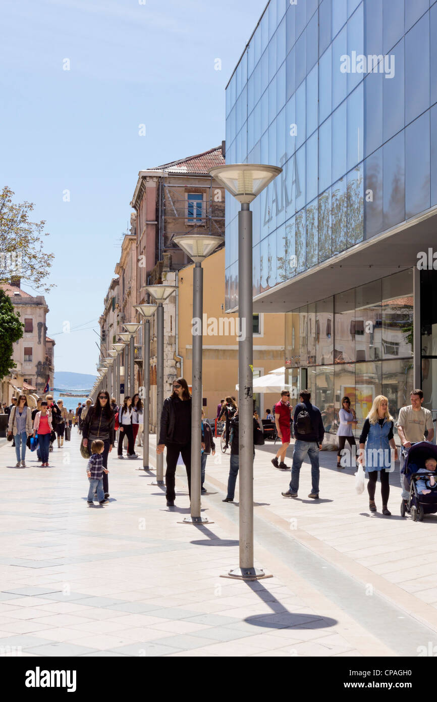 West coast shopping hi-res stock photography and images - Alamy