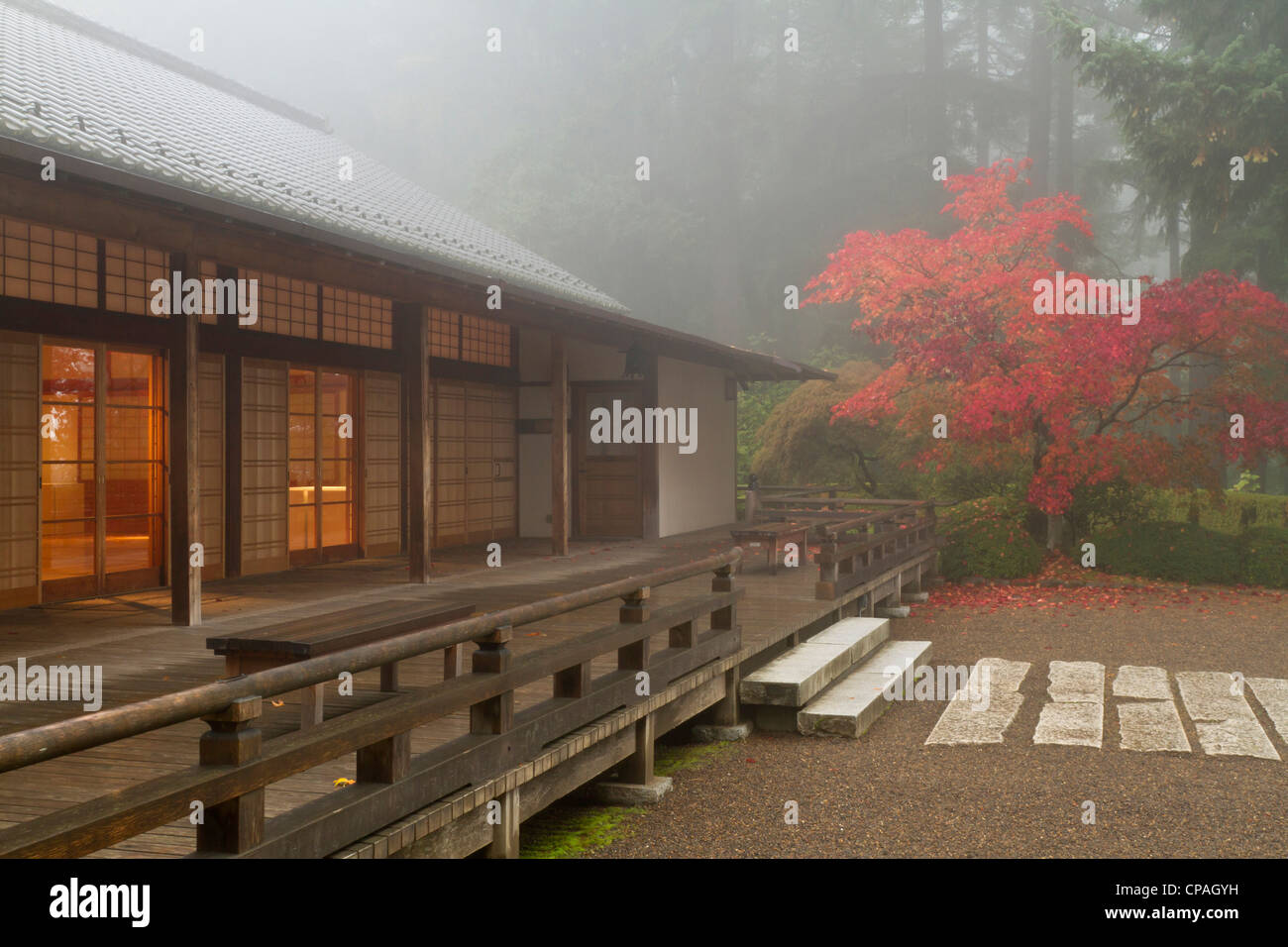The pavilion at the Portland Japanese Garden, Oregon Stock Photo - Alamy