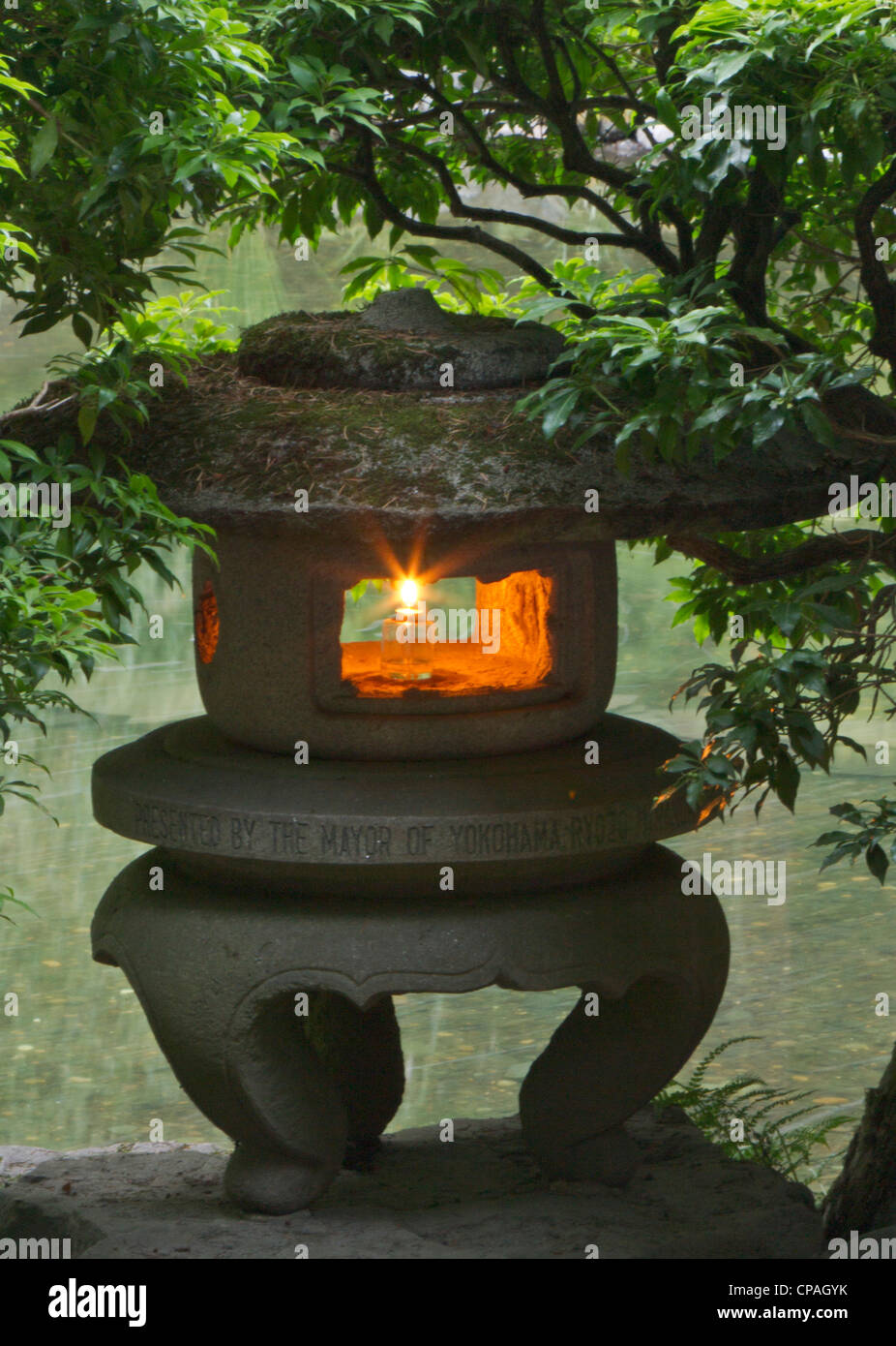 Illuminated stone hi-res stock photography and images - Alamy
