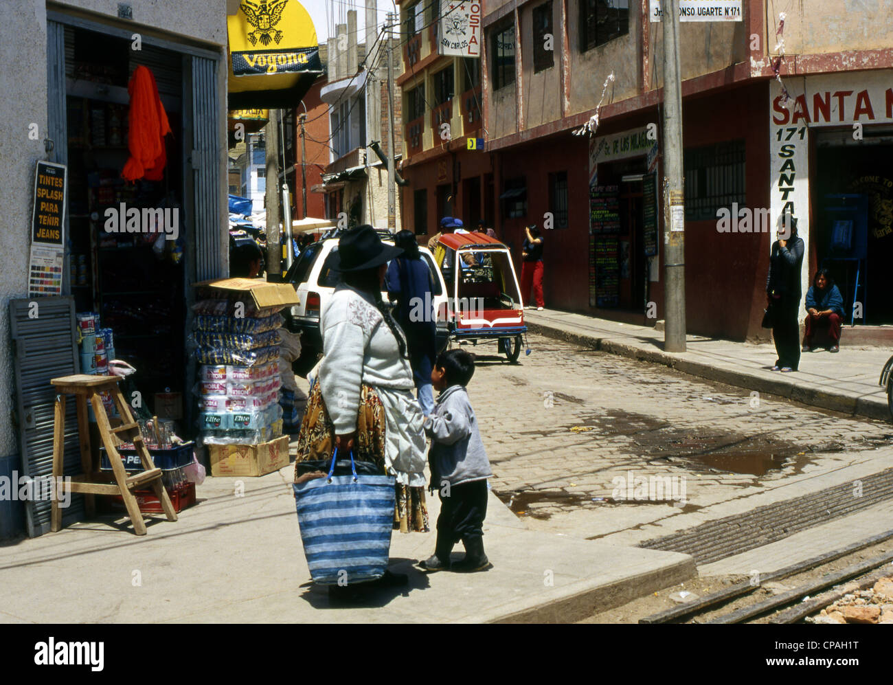 Peru, Puno, Peruvians Stock Photo - Alamy