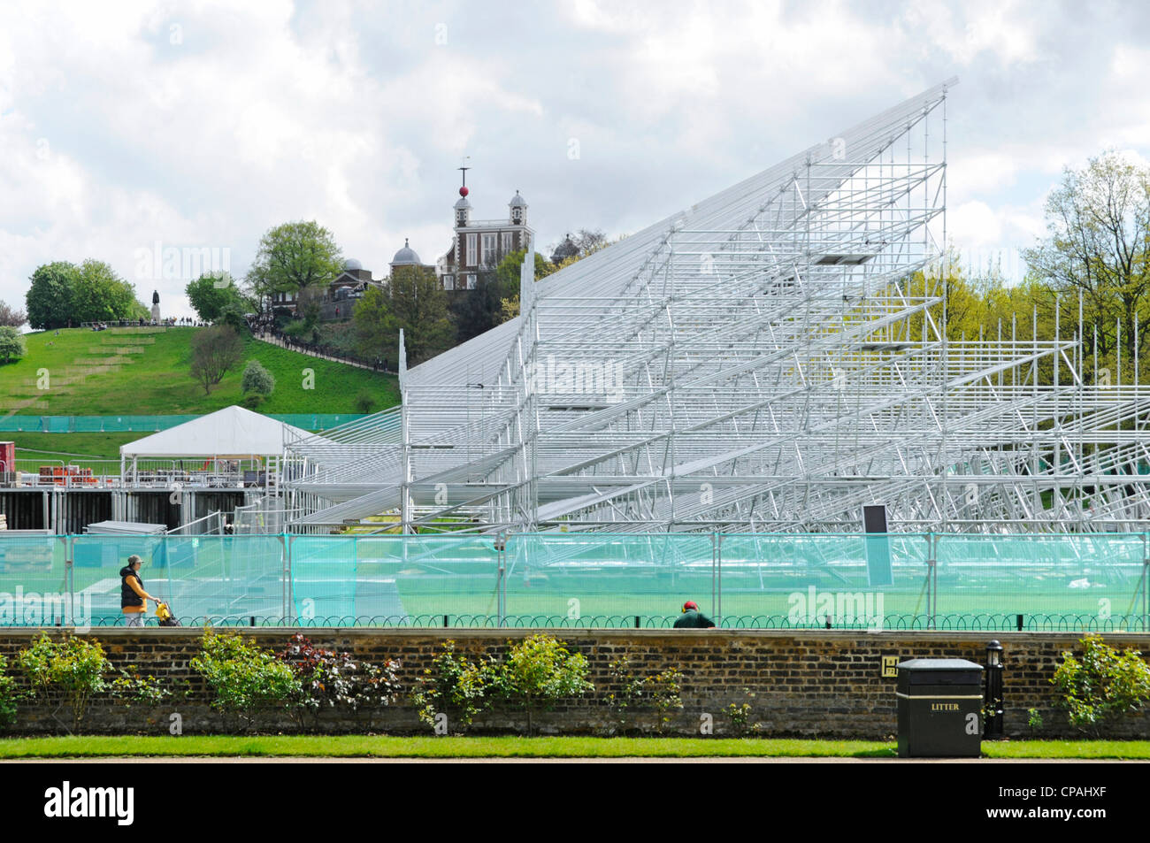 Temporary seating hi-res stock photography and images - Alamy