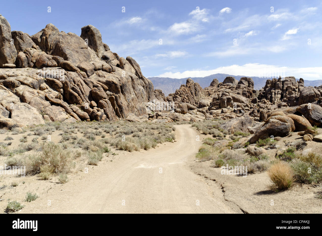 Movie rd, Alabama Hills, nr Lone Pine, Inyo County, California, USA ...